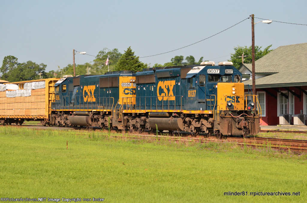 CSX 8037